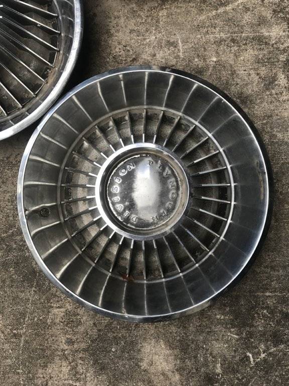 [FOR SALE] - 1969 Barracuda Wheel covers and 14 X 5.5 Wheels | For A ...