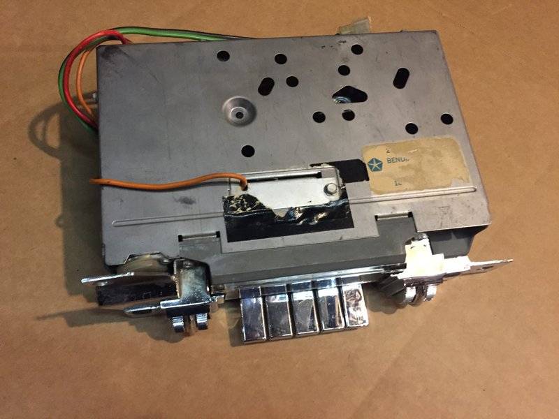 [SOLD] - 1970 Dart Duster Rally Dash Thumbwheel Radio | For A Bodies ...
